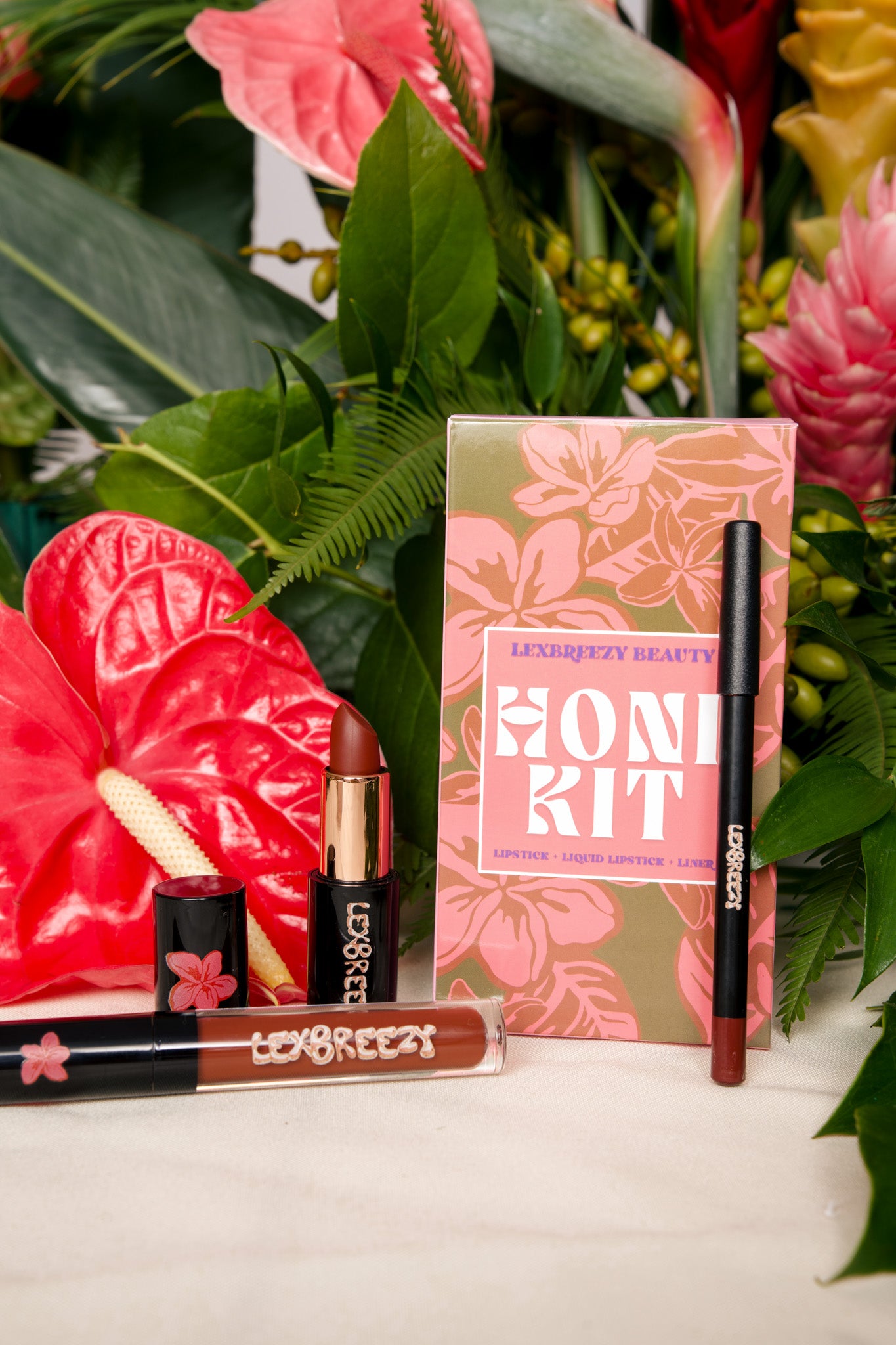 Honi Kit – LexBreezy Hawaii